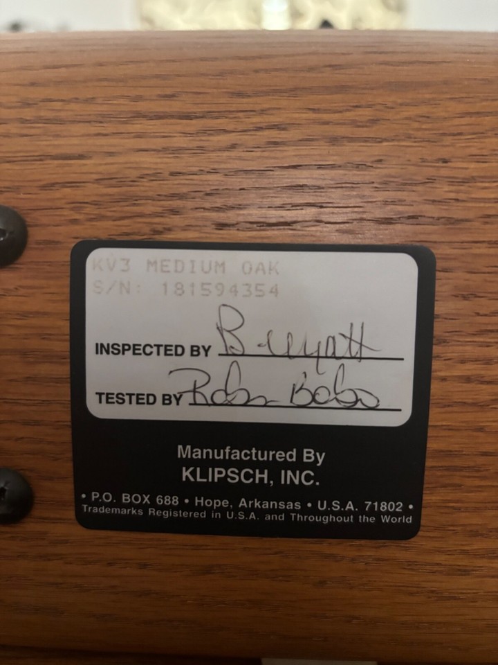 Klipsch speakers- two KG2.5, two epic-CF1, one KV3, all medium oak. One ...