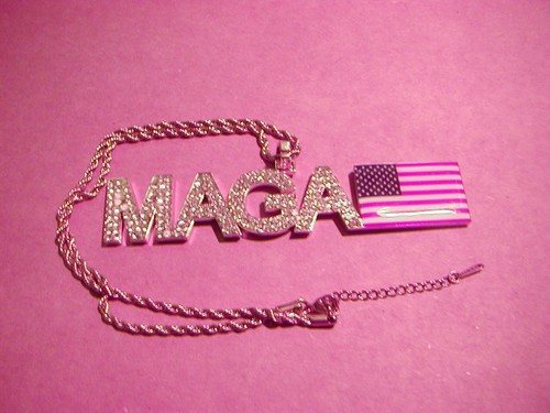 MAGA FAKE DIAMOND ENCRUSTED BRASS NECKLACE ... 18" GOLD ROPE CHAIN | eBay