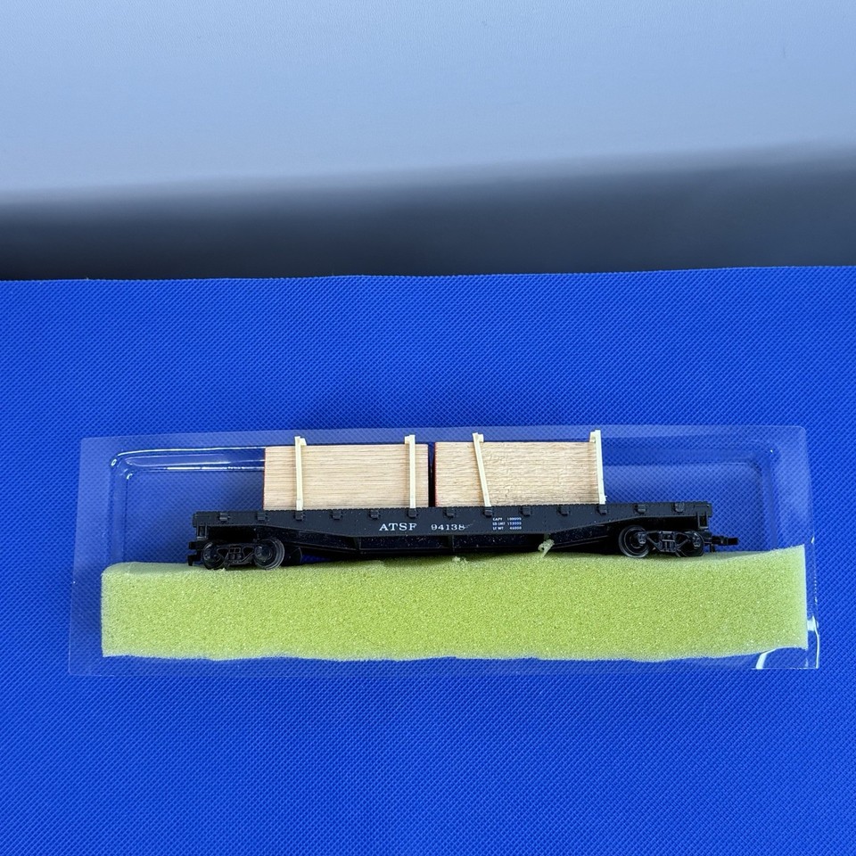 Cox HO Scale Flat Car With 2 Lumber Loads No. 6152-1 SP&S 32302 New In ...