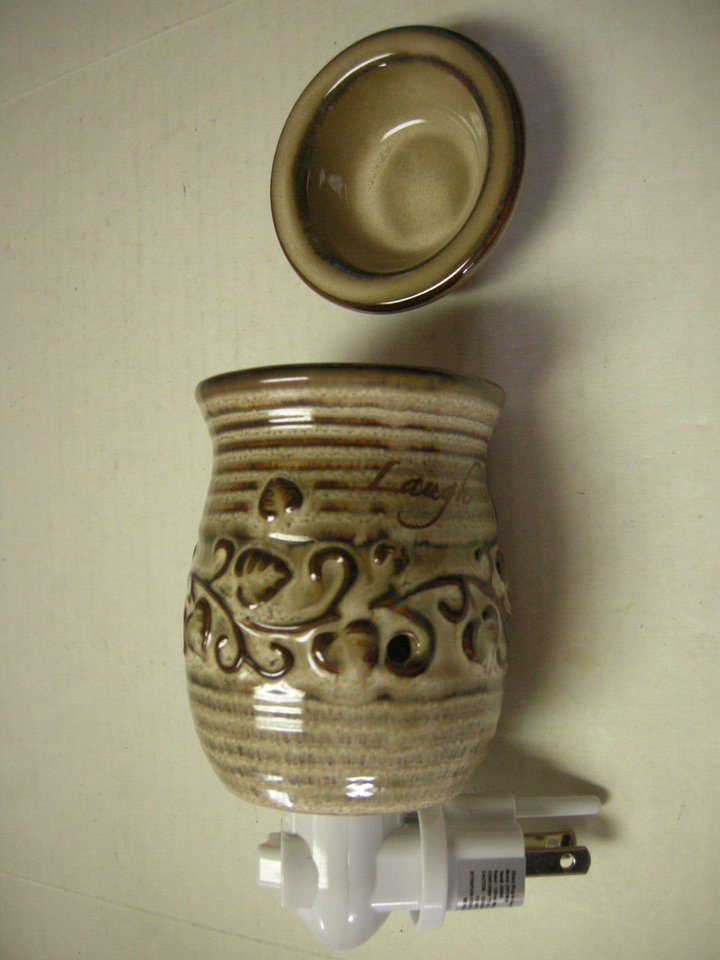 Tuscany Candle 5" Ceramic Plug-In Fragrance Warmer & Night Light, Brown ...