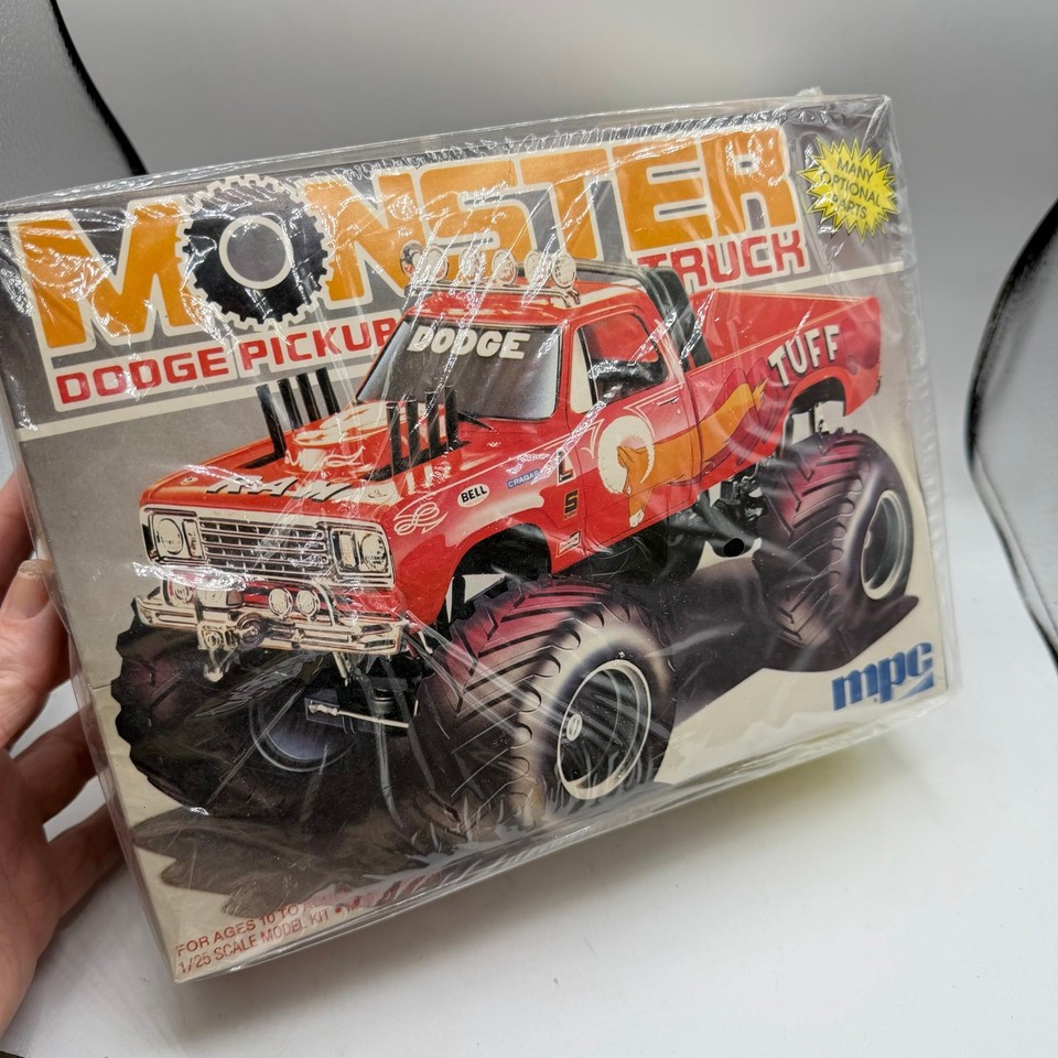 vintage 1982 MPC Monster Dodge Pickup Truck Tuff Ram 1/25 model kit | eBay