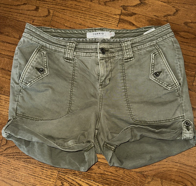 TORRID Cuff Bottom Cargo Shorts Triangle button Pockets Womens Size 14 ...