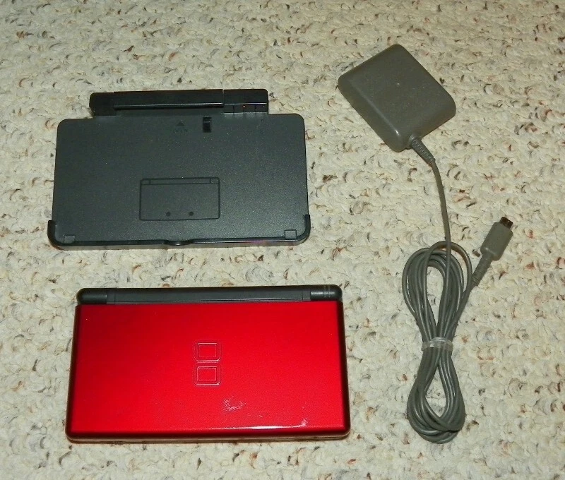 Nintendo Ds Lite Red And Black