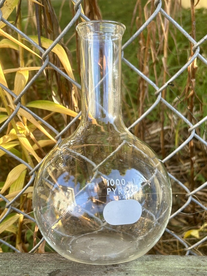 Pyrex Lab Glass 1000mL Flask Beaker Boiling Distilling Vintage Corning ...
