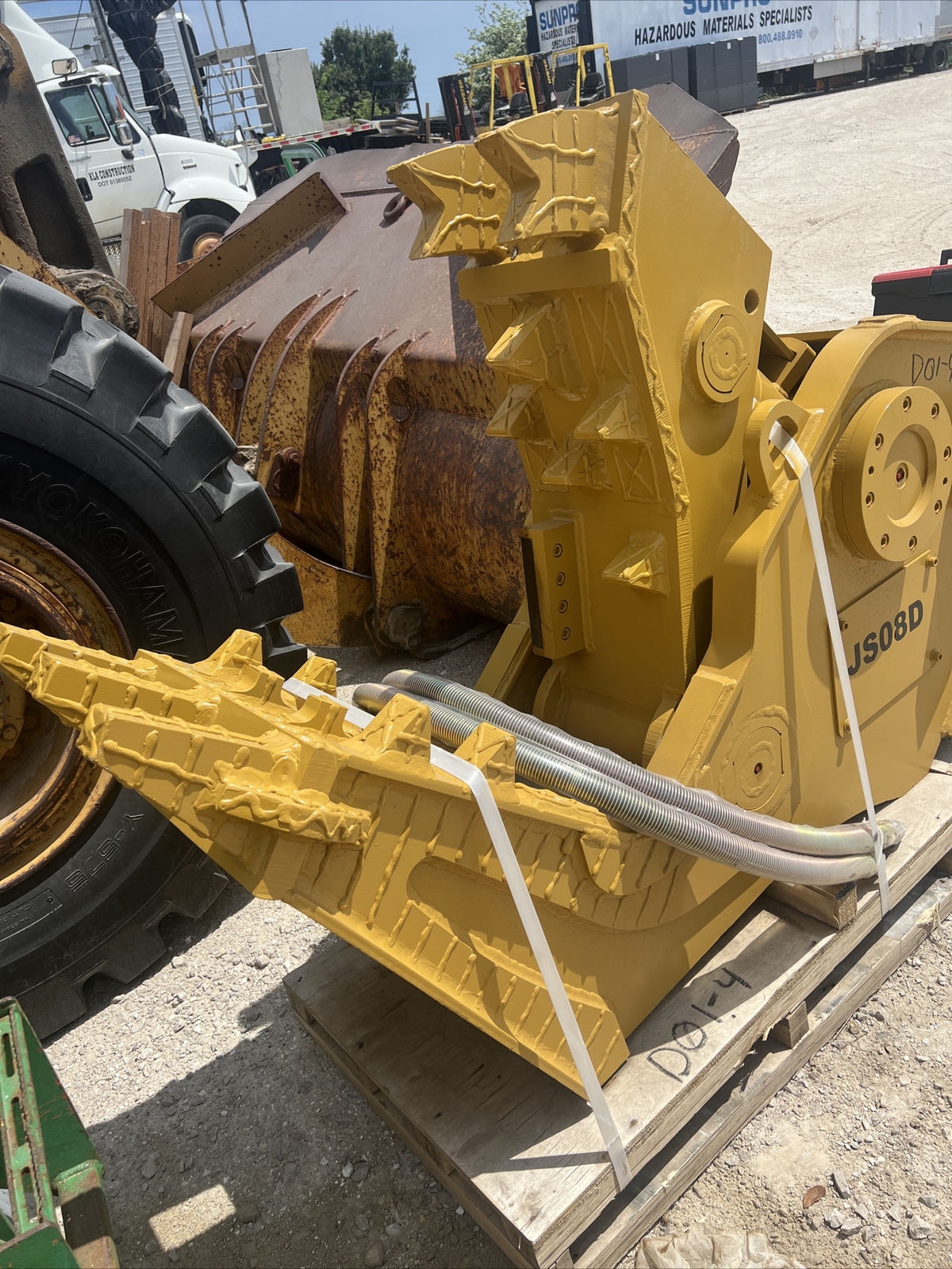 Cat 320 excavator concrete crusher Breaker JS08D | eBay