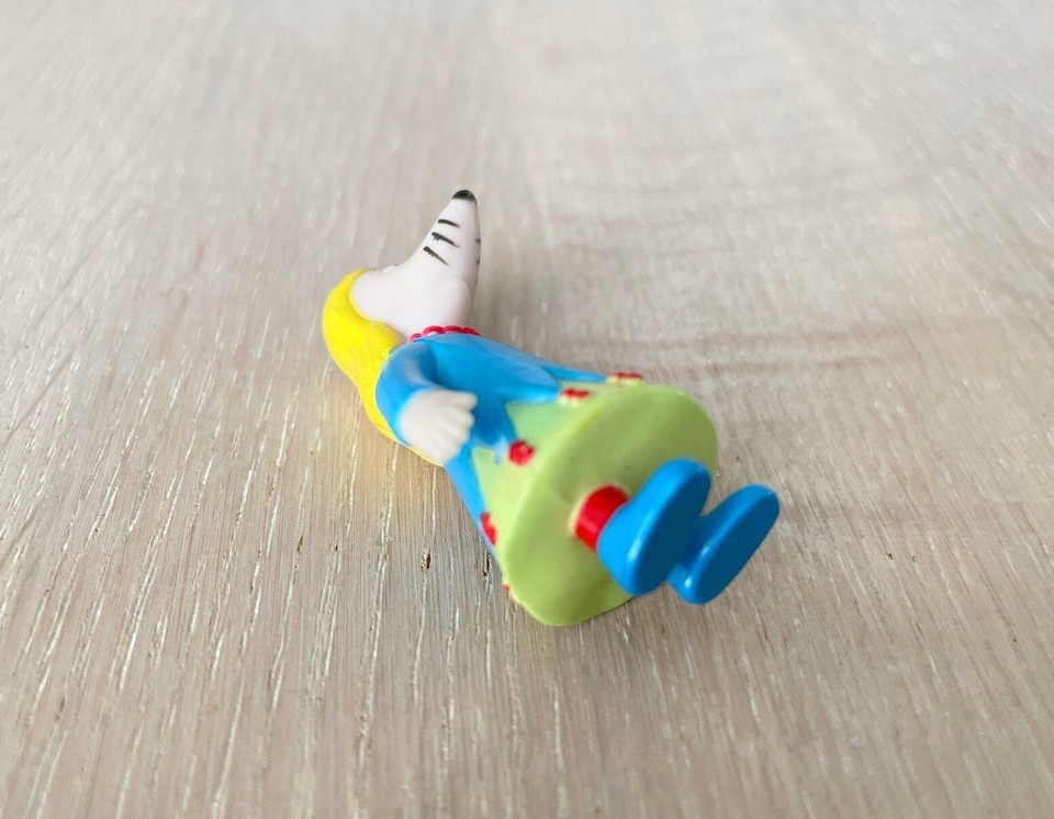 Fillyjonk figurine Viljaana, vintage mini figures, Moomin characters ...
