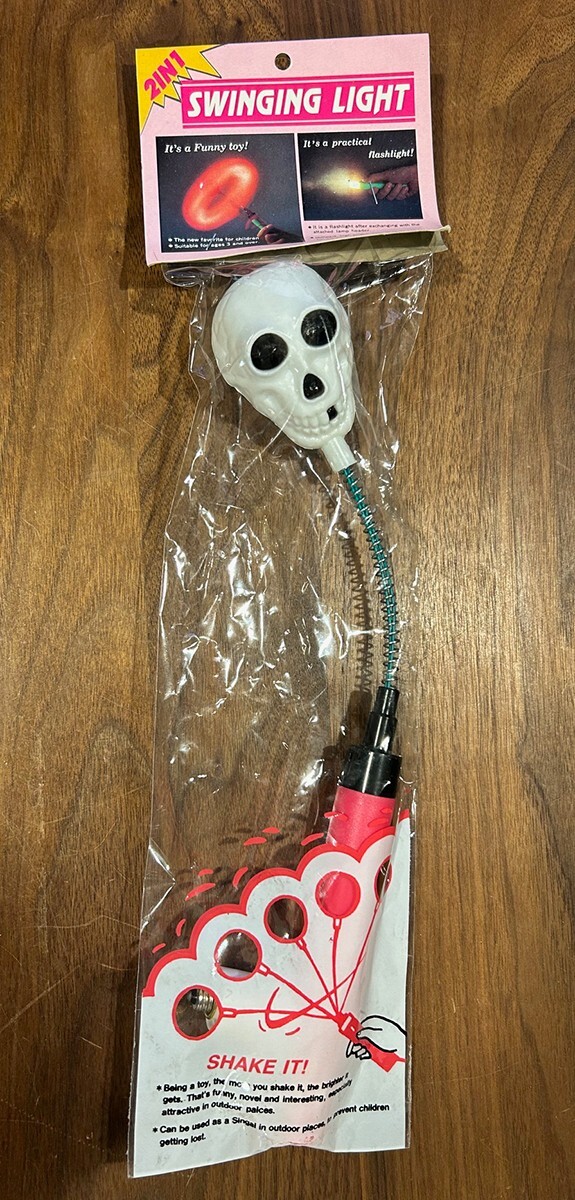 Vintage Skeleton Skull Head Halloween 2 in 1 Swinging Flashlight / Toy ...