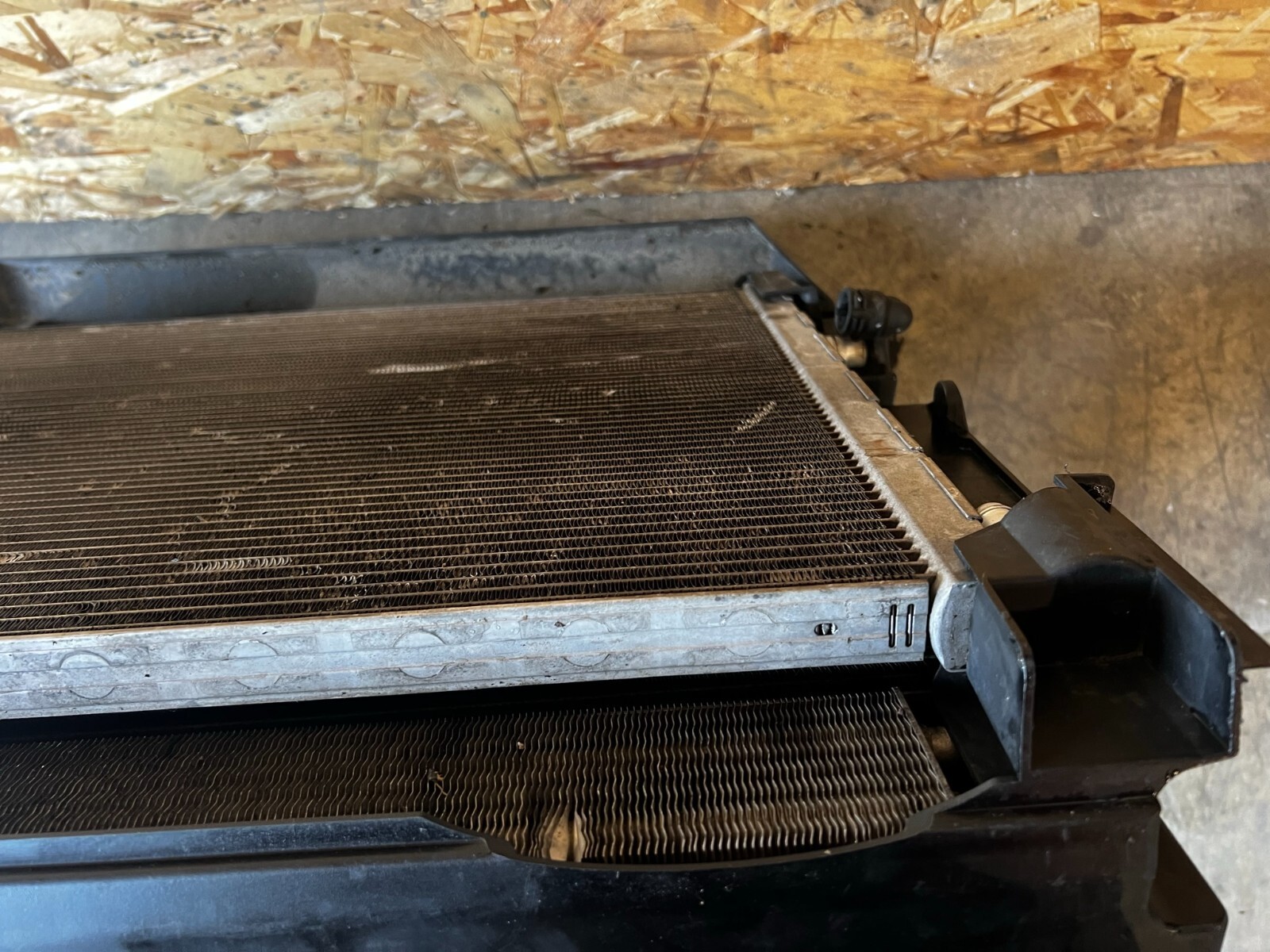 BMW E70 E71 X5 X6 N63 RADIATOR CONDENSER FAN ASSEMBLY OEM 85K /B | eBay