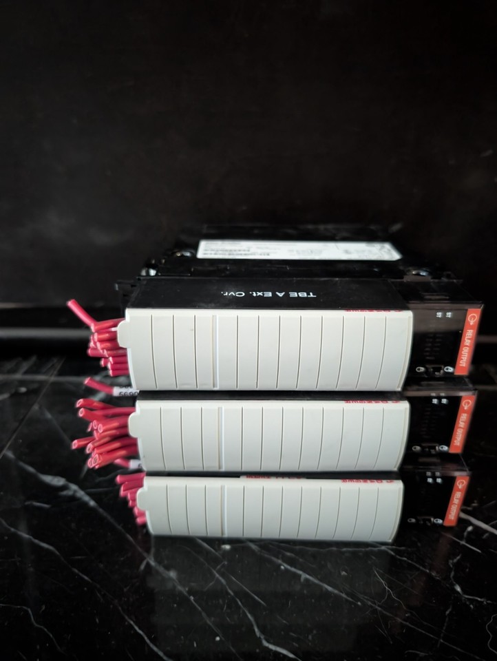 Used Allen Bradley 1756-OW16I Relay Isol. Output Cards 16PT 10612598171467 | eBay UK