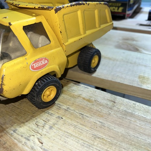 Vintage 1972 Tonka Mini Hoot 'n Hauler # 1230 - Dump Truck - 8 1/2 ...