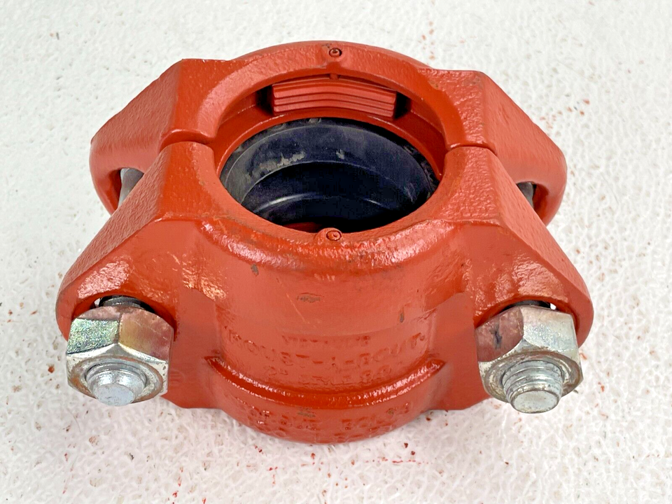 Victaulic 3-1/2" Style 99 Roust-a-Bout Plain End Pipe Coupling Fitting ...