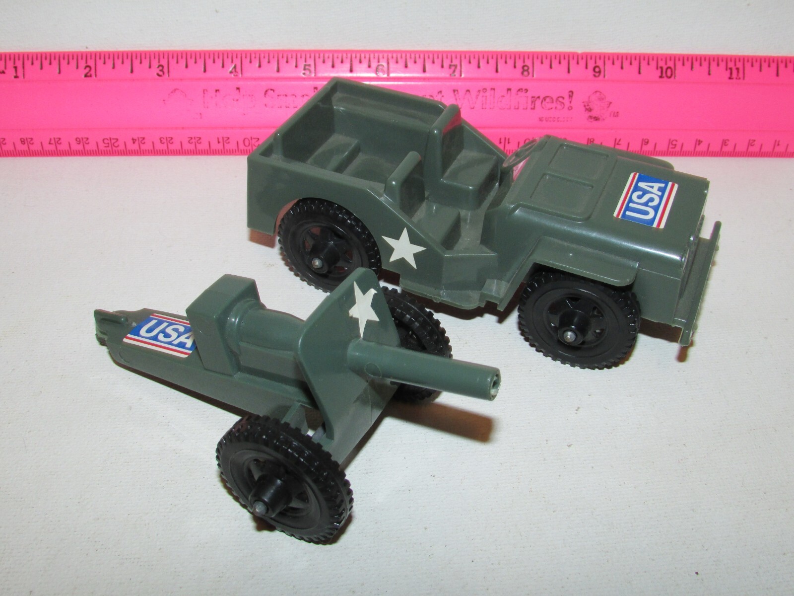Vintage Tim-Mee Toys Green Plastic 5" Army Jeep & Howitzer Cannon ...