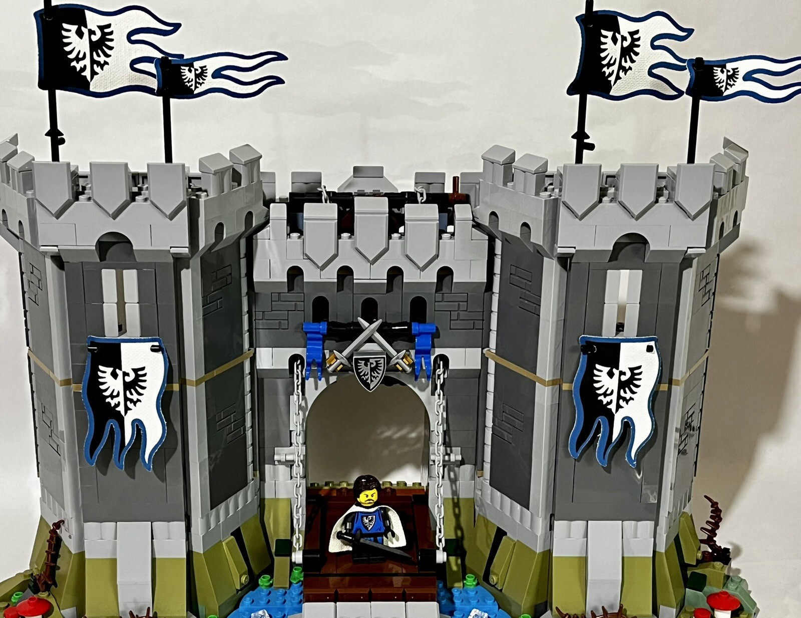 Lego Flags - Forestmen / Yellow Castle (4 Custom Flags) | eBay