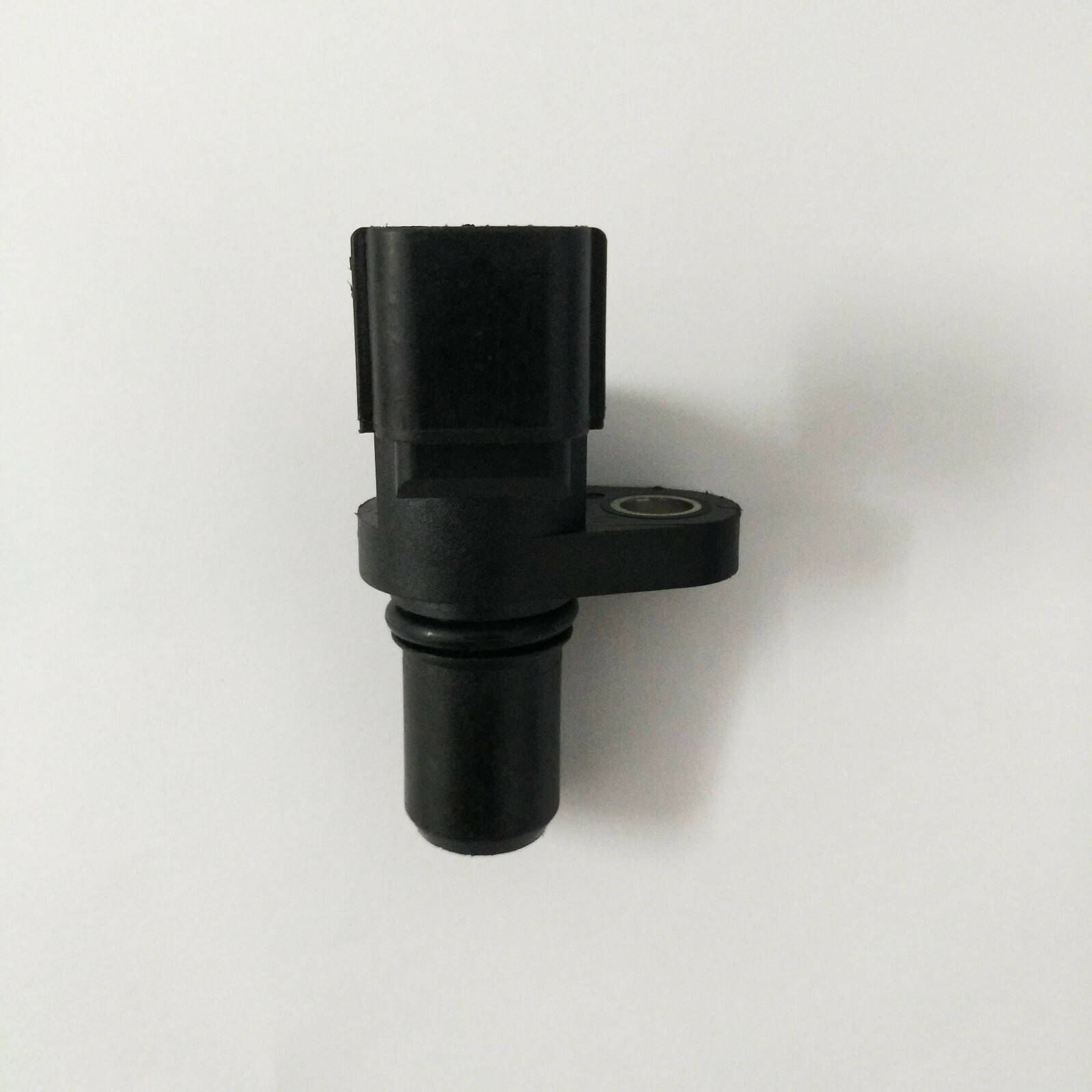 1pcs MD355407 New Camshaft Position Sensor for Mitsubishi Pajero Pinin ...