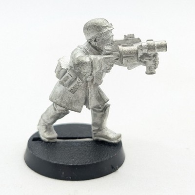 Steel Legion Guardsman w/ Grenade Launcher - Astra Militarum ...