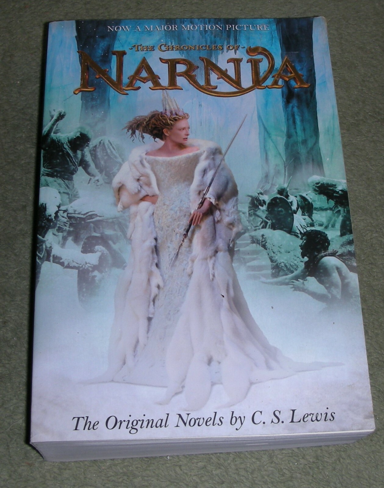 The Chronicles Of Narnia by C.S. Lewis - All 7 Books in 1 Volume (PB ...