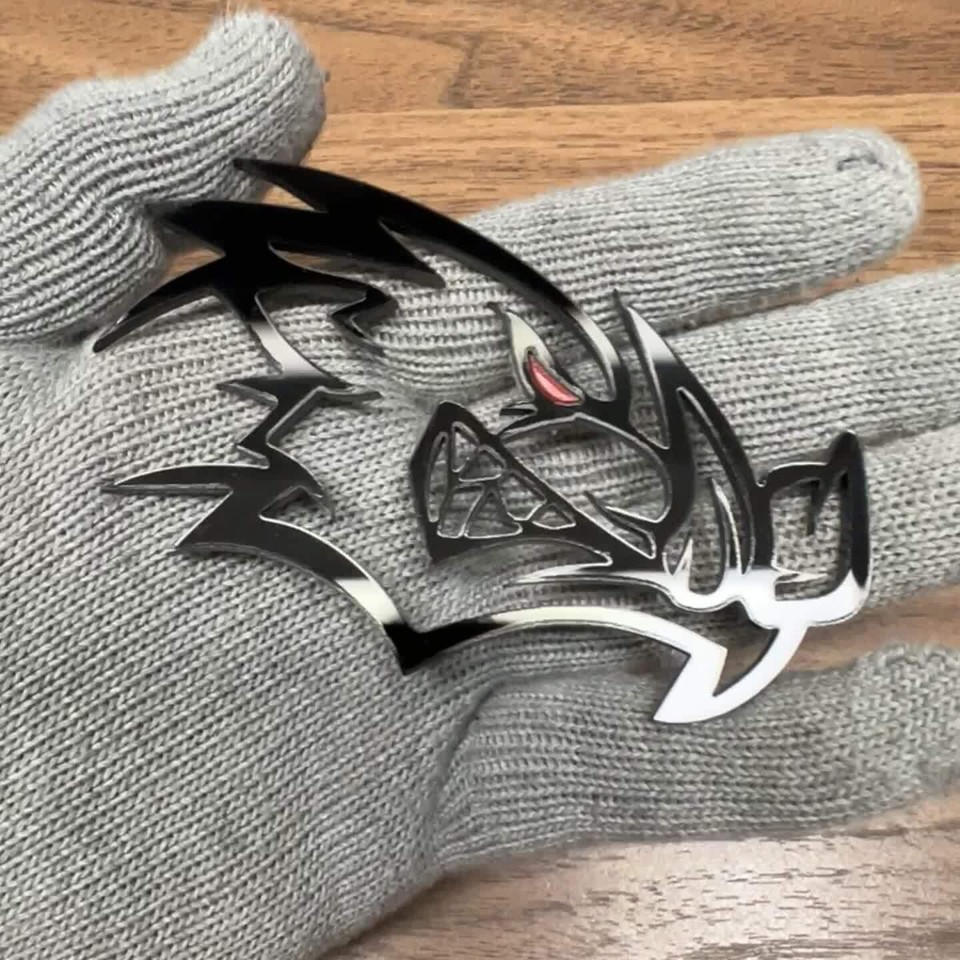 Hell Hog Badges Emblem Red Eye (2) BADGES, WartHog Bore Hog Pig Fender ...