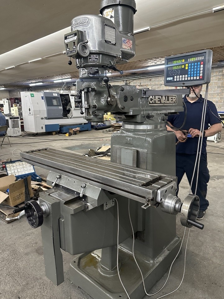 Chevalier 3VK Vertical Mill With Bridgeport Head- Video link in the ...