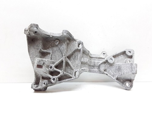 VOLVO V70 II SW 31316673 Support d'alternateur 2.40 Diesel 120kw 2010 ...