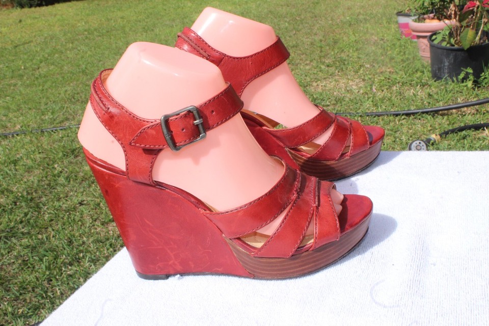 FRYE ALEXA SEAM 2 PIECE WEDGE RED SIZE 8 IN GREAT CONDITION | eBay