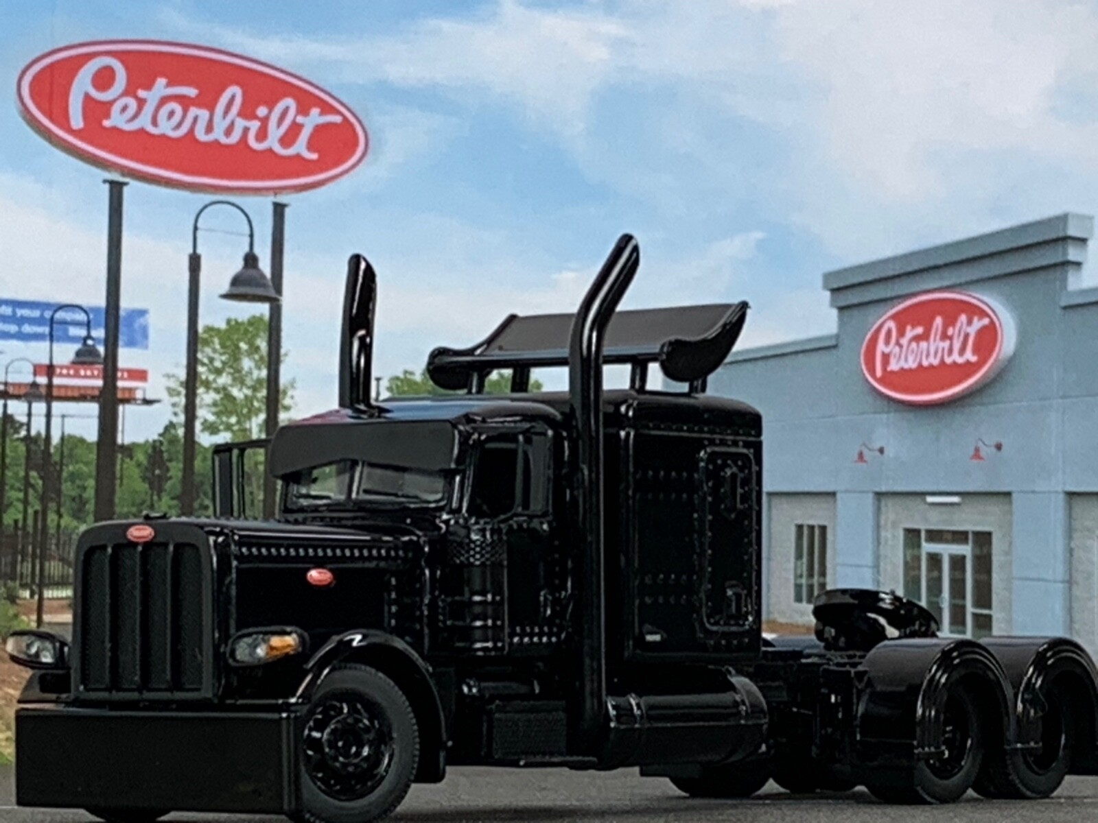 Peterbilt Wallpaper