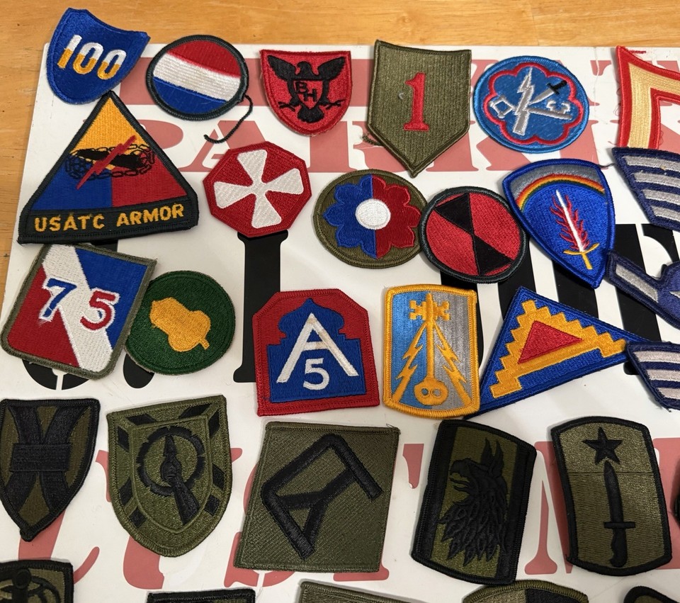 MILITARY GI PATCH LOT OF 42, VARIETY, WHAT YOU SEE IN THE PICS IS WHAT ...