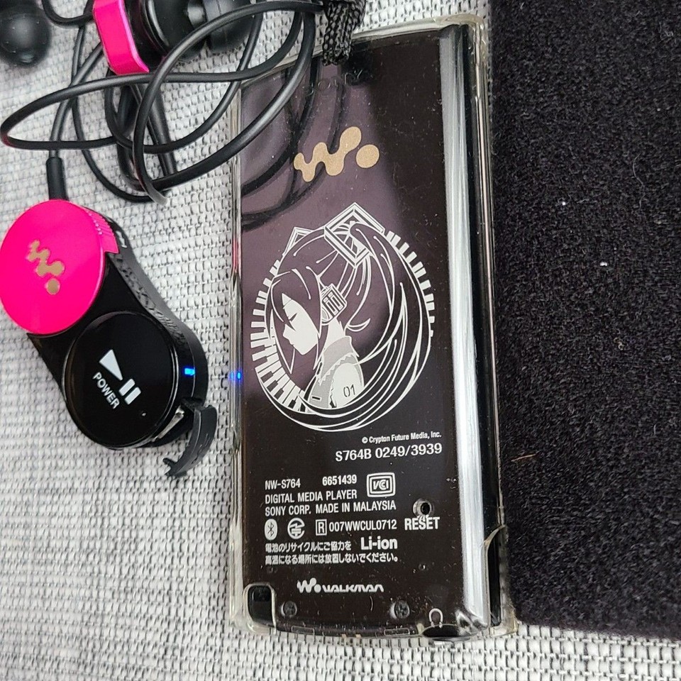 Sony Walkman Hatsune Miku NW-S764 5th Anniversary Limited Model Media ...