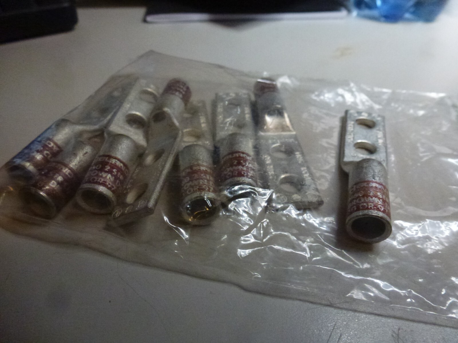 Burndy YA2CL-2TC14 Two Hole #2 AWG 1/4" Stud Standard Crimp Lug, Pack ...