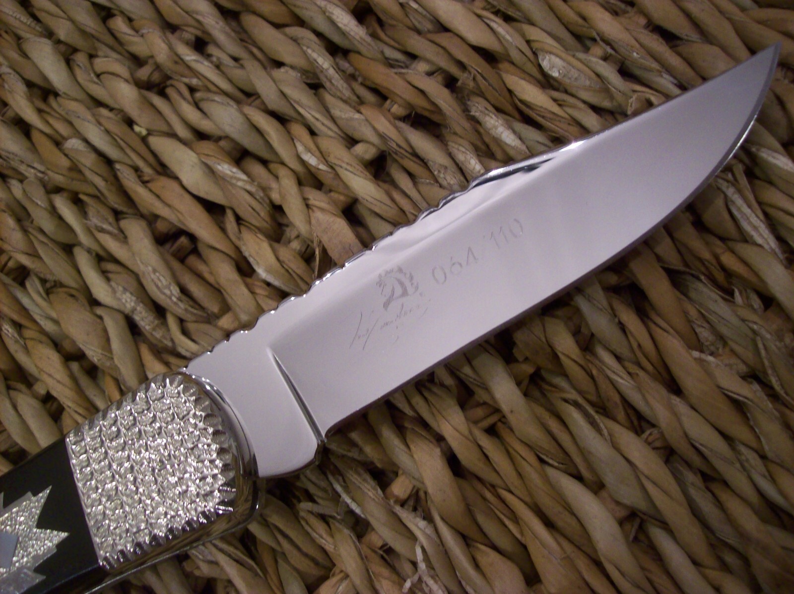 CUSTOM BUCK KNIFE 110 By "David Yellowhorse / Michael Prater #064/110 ...