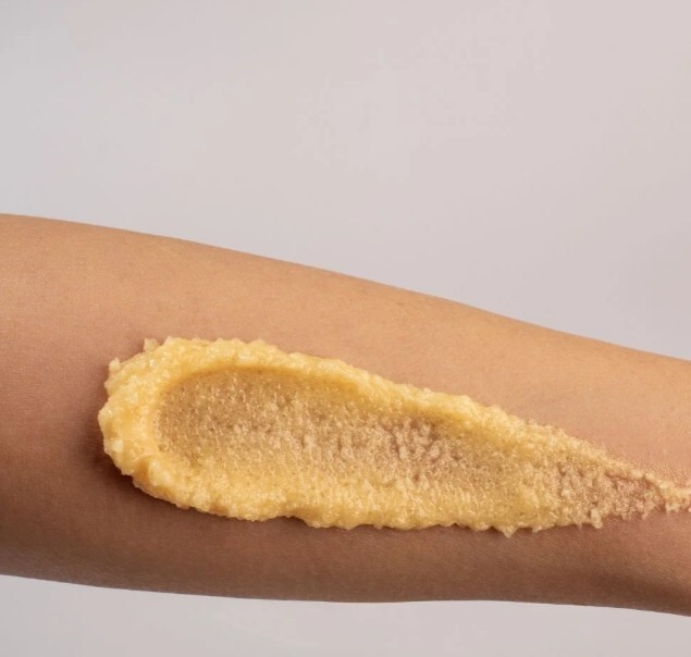Turmeric & Vitamin C Body Scrub, Lighten Inner Thigh Under Arm 4oz | eBay