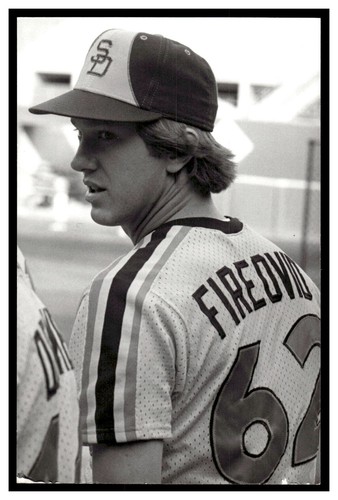 Steve Fireovid (1983) San Diego Padres Vintage Baseball Postcard Rd4 | eBay