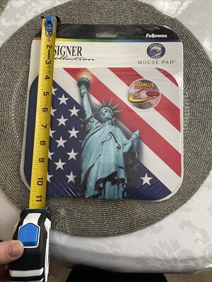 Fellows Mouse Pad, Patriotic Theme with USA Flag and Statue of Liberty ...