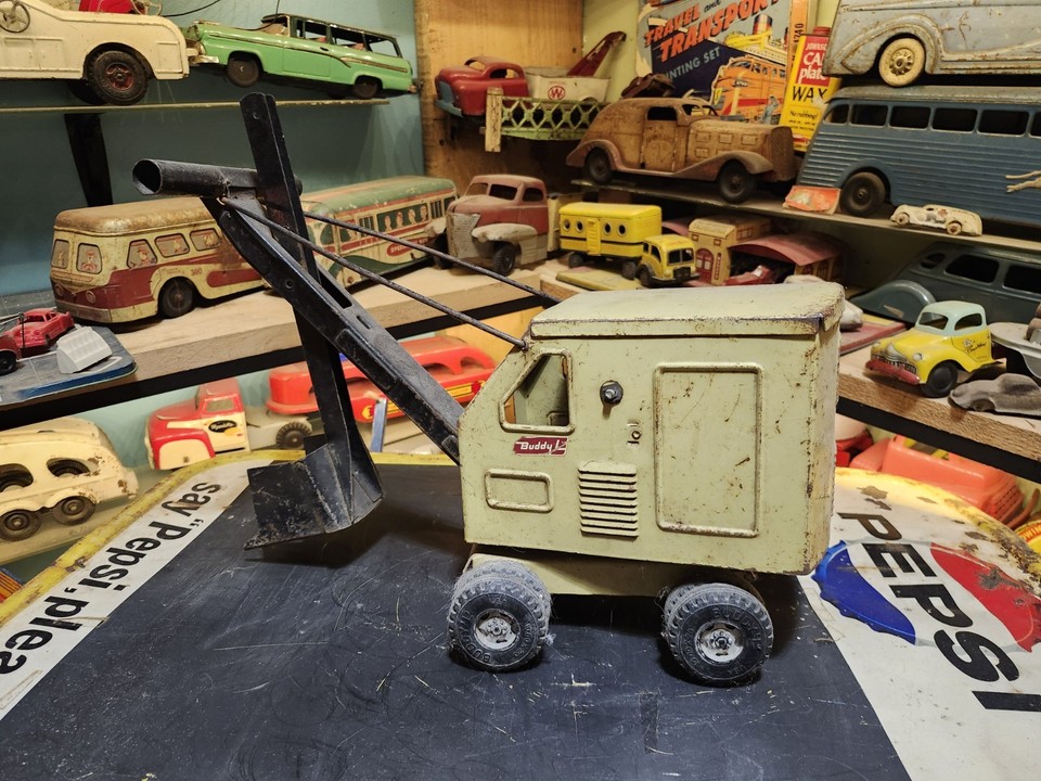 Vintage Buddy L Steam Shovel on Wheels 1950s 1960s Green Pressed Steel ...