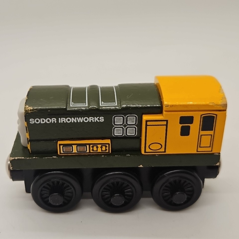 Thomas The Train Wooden Railway Sodor Ironworks Iron 'Arry Green Yellow ...