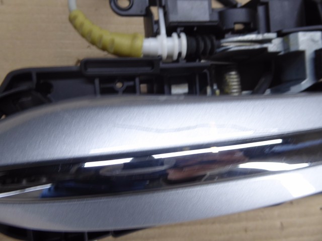 BMW 51217175649 F10 F06 F12 LEFT DOOR HANDLE CARRIER SILVER OEM 528I ...