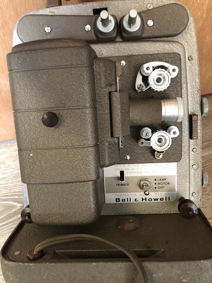 Vintage Bell & Howell 8MM Movie Projector Model 253 AX. 500 W Max ,5 ...