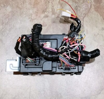 11-13 INFINITI QX56 DASH BCM ECU BODY COMPUTER CONTROL MODULE ...