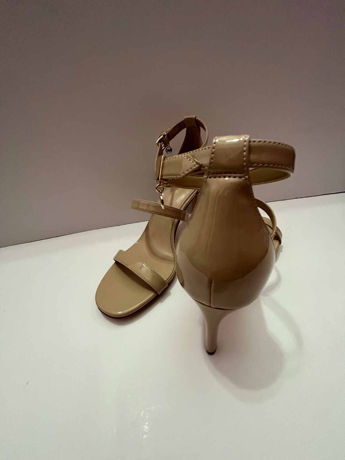 NIB Woman's Heels MICHAEL Michael Kors Koda Strap Patent Lt Blush (Tan ...
