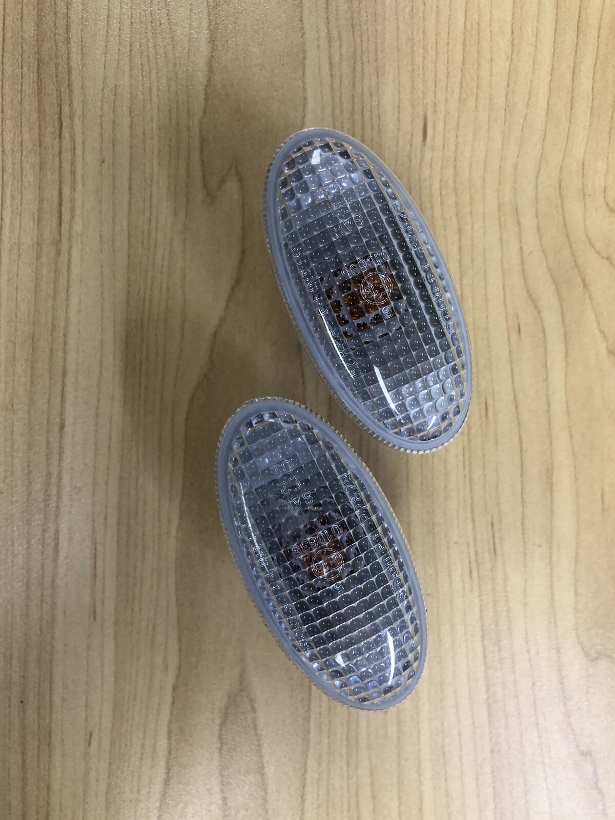 Genuine Pair Ford Ranger MK3 Front Left & Right Guard Turn Signal ...