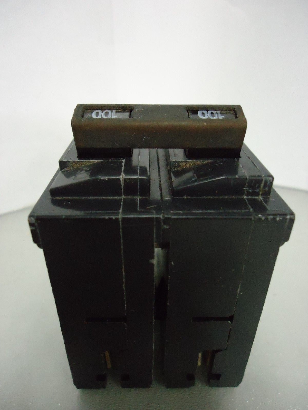 Nice Siemens Q2100 Circuit Breaker 2 Pole 100 Amp 120/240 V Plug-In | eBay