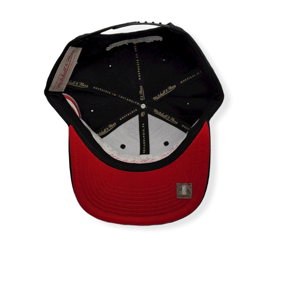 Mitchell & Ness Atlanta Hawks Team Script 2.0 Adjustable Snapback Hat ...