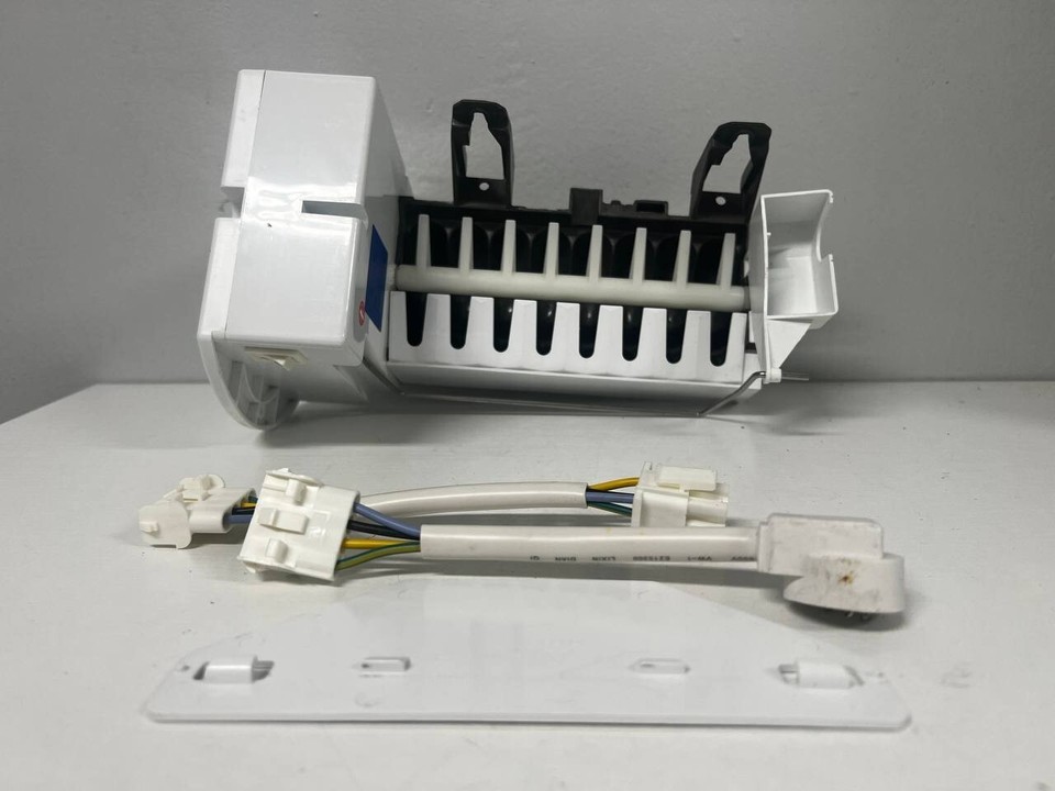 Genuine GE Refrigerator Ice Maker Kit WR30X10093 | eBay