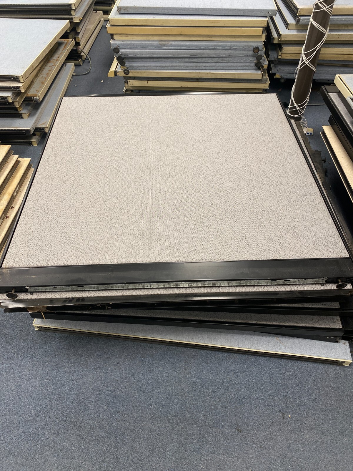 HERMAN MILLER Office Partition / Divider Panels/ Office Cubicle Panels ...