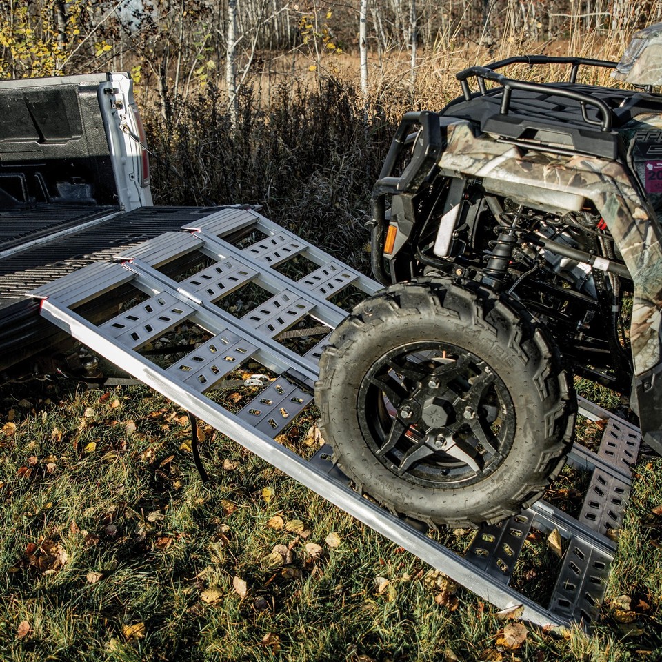 YUTRAX 69” Tri-Fold Ramp, High-Strength Extruded Aluminum, 2200 lb ...