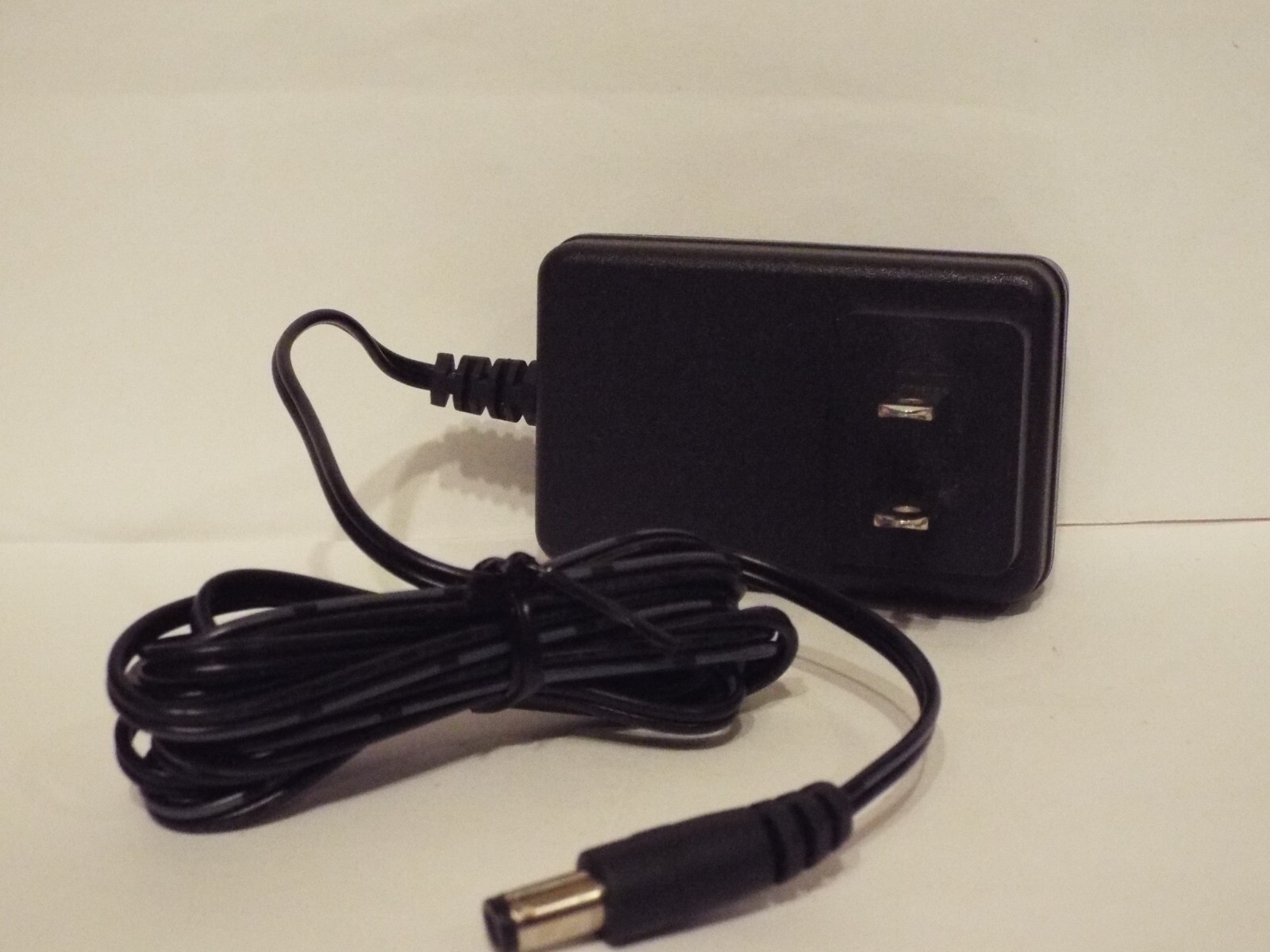 Genuine AMIGO AMS6-1201000SU Power Supply Adaptor 12V - 1.0A OEM AC/DC ...