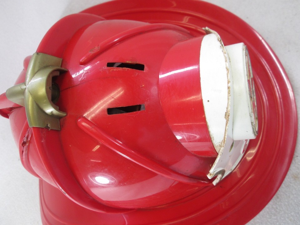 Vintage 1960'S Texaco Gasoline red Fire Chief helmet hat Brown ...