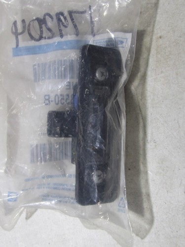 NEW OEM 2006-2019 Ford Lincoln Mercury License Plate Lamp Ford 8T5Z ...