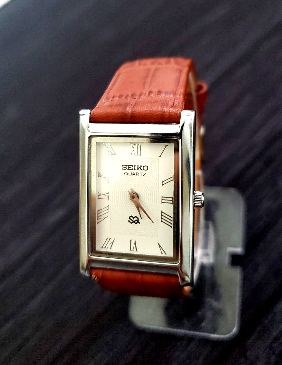 RARE NOS Seiko Men Tank Rectangular Gorgeous White Dial Leather band ...