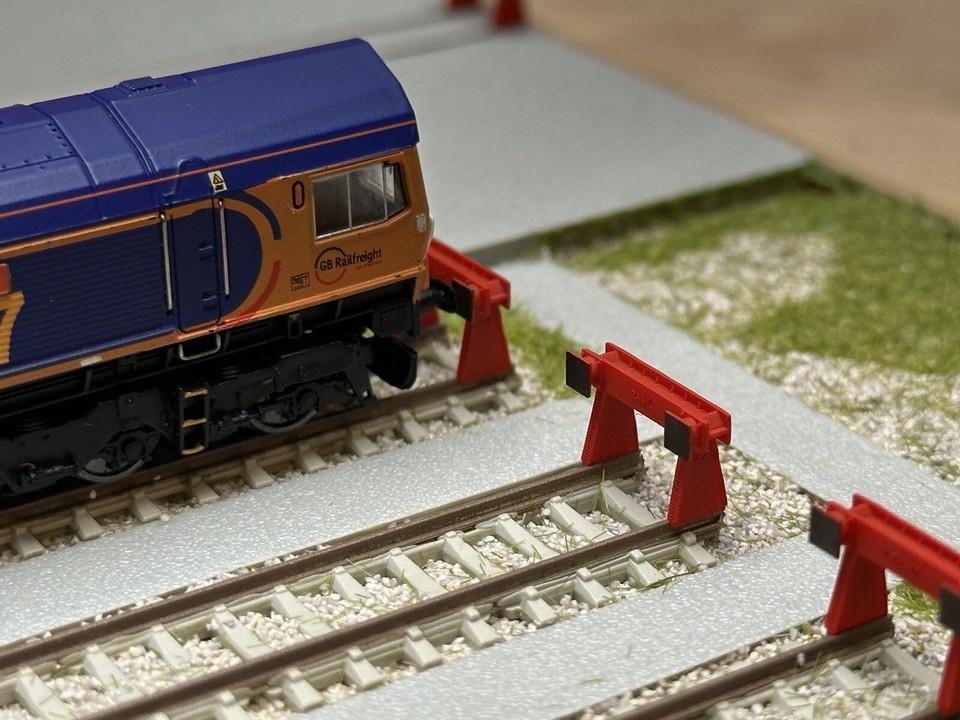 112 | Rawie Buffer Stops (pack of 6) - N gauge | eBay UK