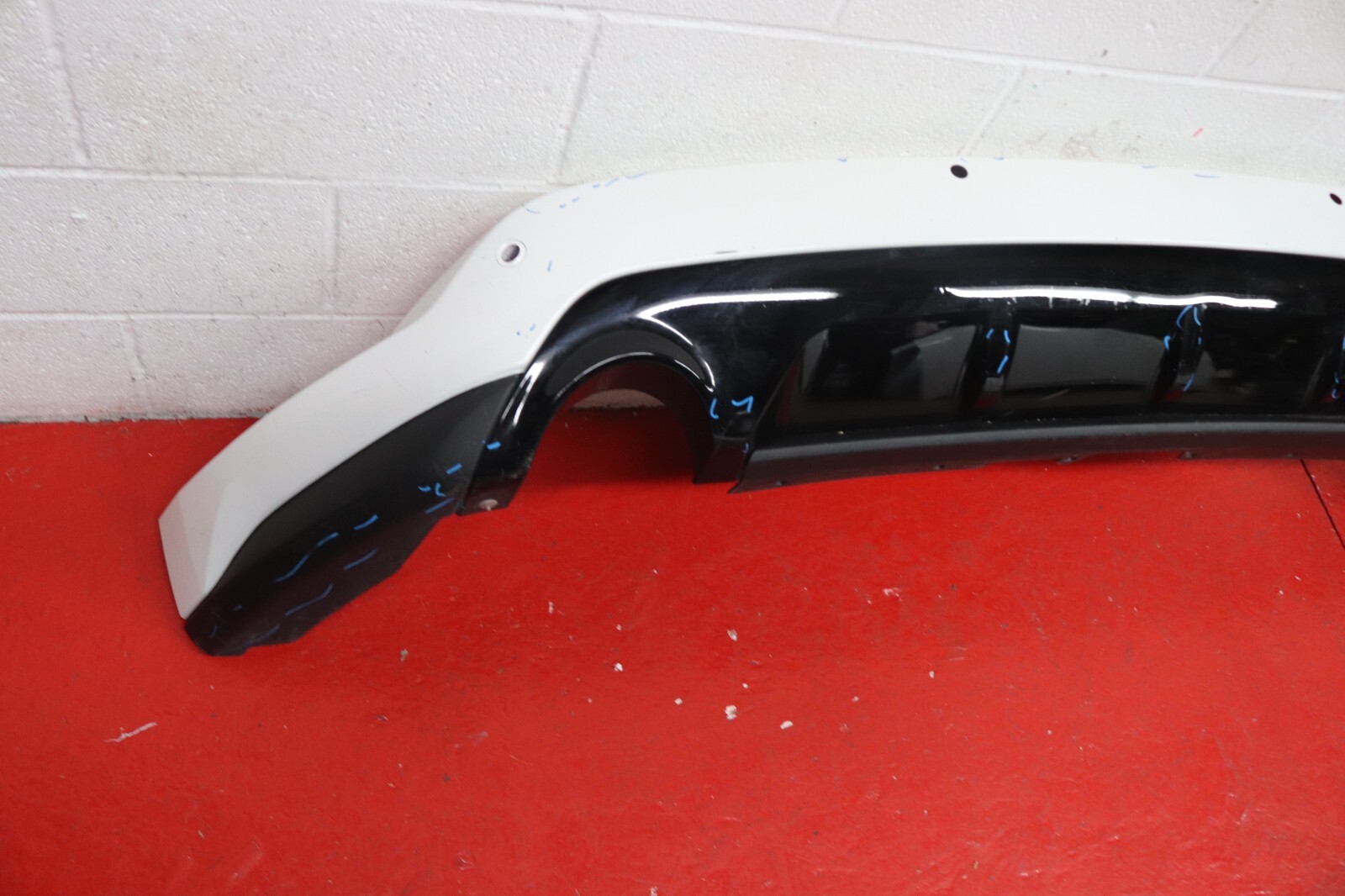 2019-2023 Ford Edge Titanium Rear Lower Bumper Cover OEM With Sensor ...